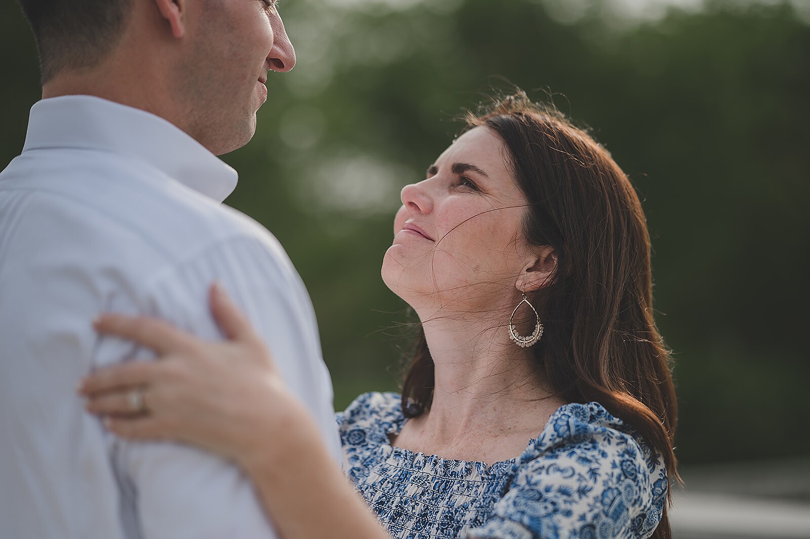 Capturing Love Across Borders - Edgard Buenas